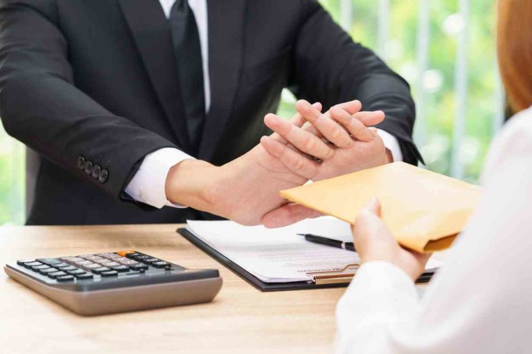 How To Reject An Offer On A House Politely And Within The Law - Simple ...